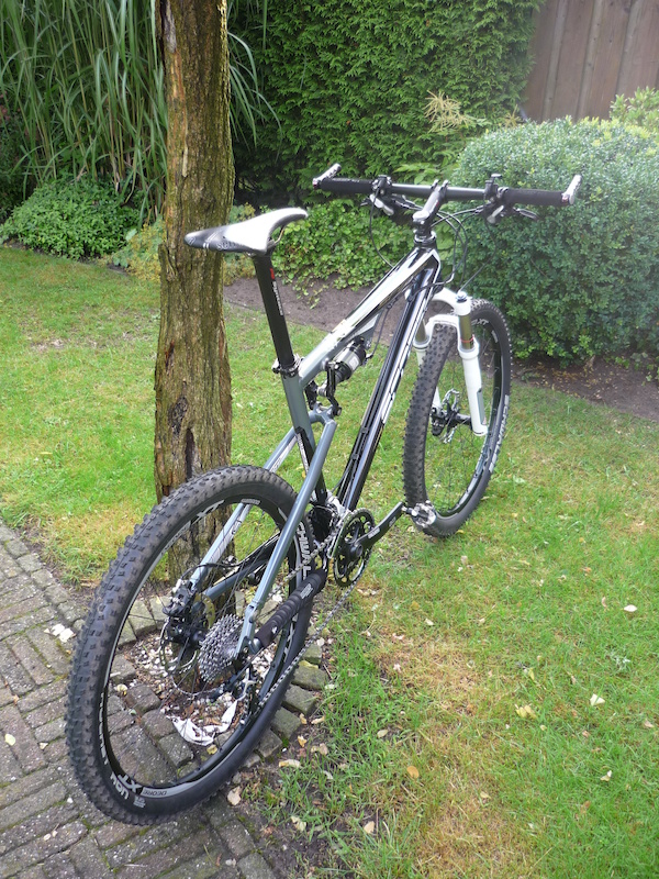 Scott Spark 40 custom build - Mountainbike.nl