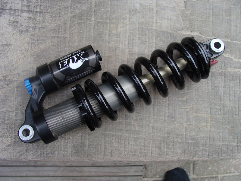 Fox Suspension Vanilla RC Shock en Blackspire flatbar - Mountainbike.nl