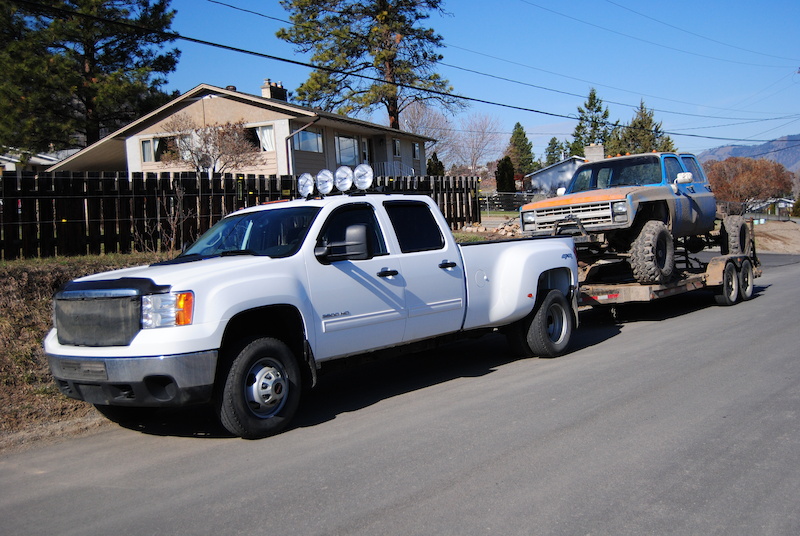 Any pics of leveled dually's here? | Chevy and GMC Duramax Diesel Forum