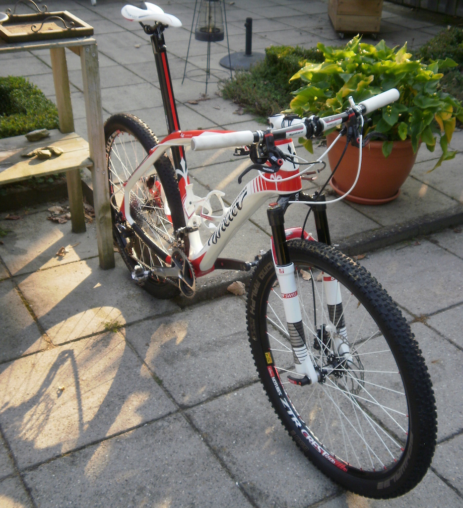 Wilier Cento Uno XC 650B - Mountainbike.nl